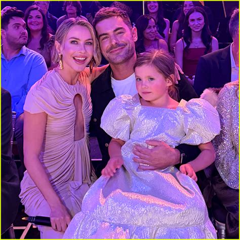 Zac Efron Finally Shows Up At ‘dancing With The Stars To Support Brother Dylan During Semi