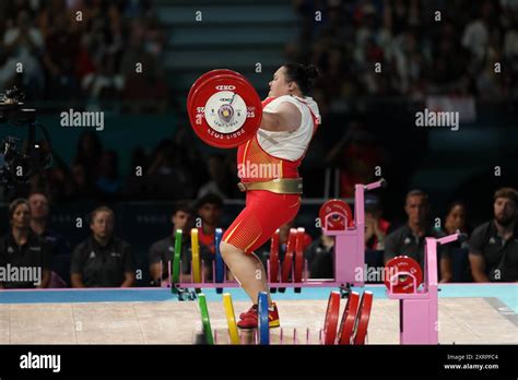Chinese Mainland Hong Kong Macau And Taiwan Out Chinese Weightlifter Li Wenwen Wins Gold