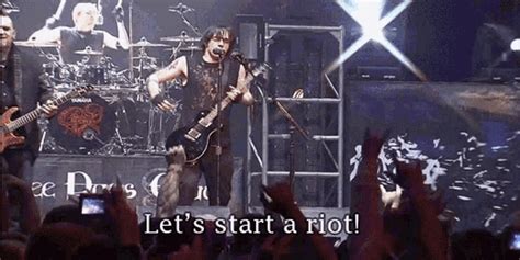 Three Days Grace Riot