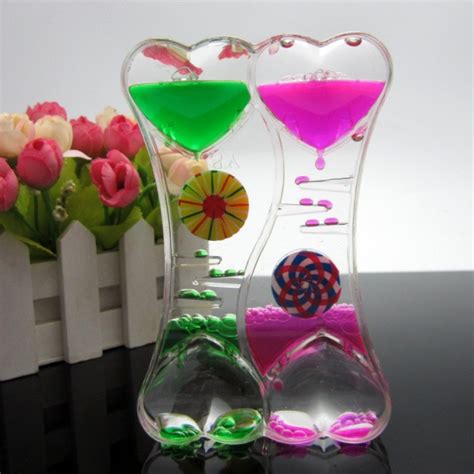 Duo Heart Liquid Motion Bubbler Timer With Roller Wheels Fidget Toy