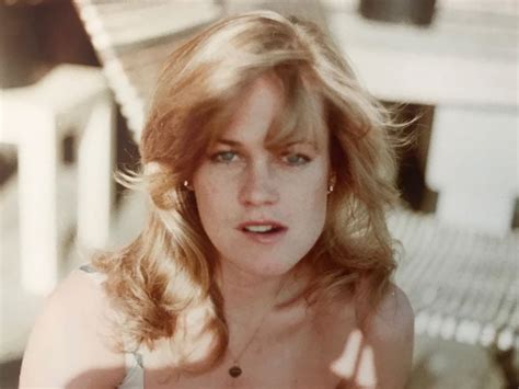 30 Photos Of A Young Melanie Griffith In The 1980s Vintage News Daily