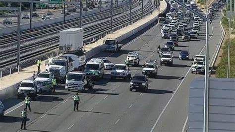 Kwinana Freeway Crash Peak Hour Headache For Commuters As Lanes