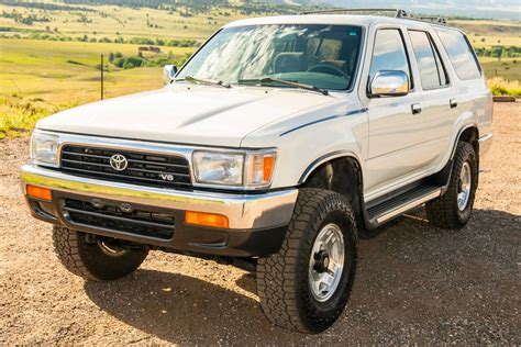 Old Toyota Forerunner Classic Suv Legacy And Timeless Design