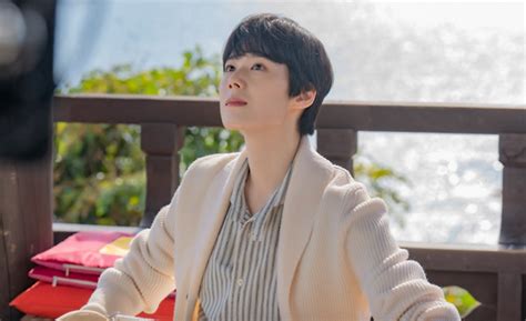 나혼자 산다에 출연한 유명인과 공개열애 발표한 172cm의 여배우 필더무비