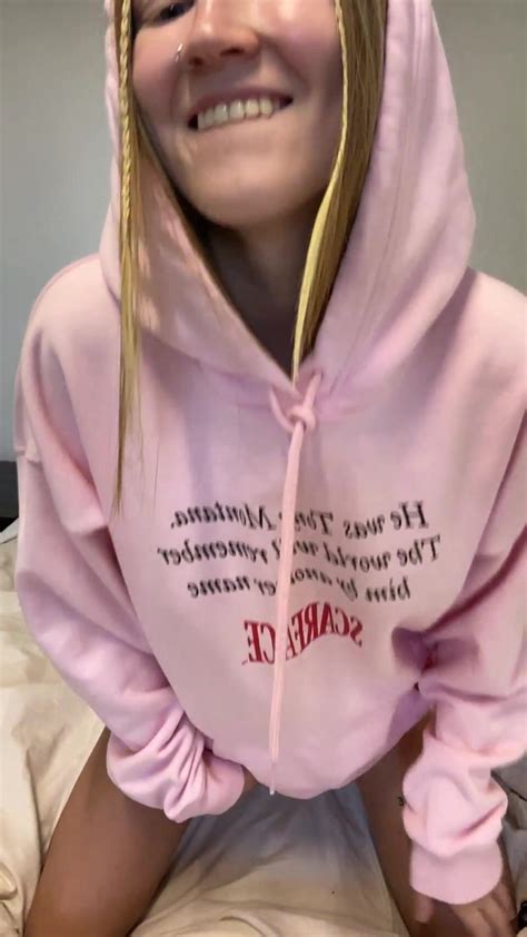 Do U Want Fuck Before Go The School
