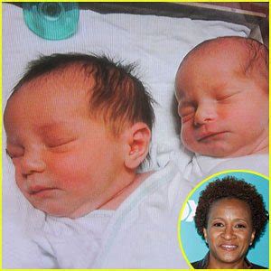 Madres Lesbianas Famosas Wanda Sykes Oveja Rosa Revista Sobre