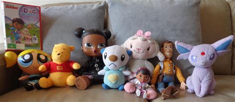 Oshawott And Friends Watching Doc Mc Stuffins By Cheerbearsfan On