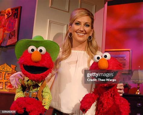 Country Sensation Lee Ann Womack Visits The Set Of Sesame Street To