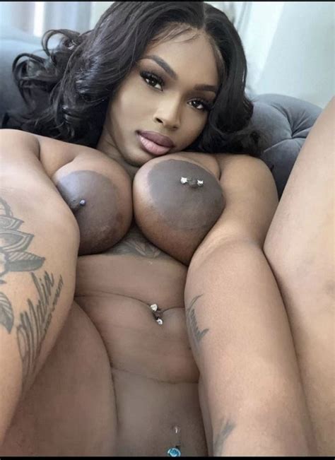 Big Black Areolas Bergsavage