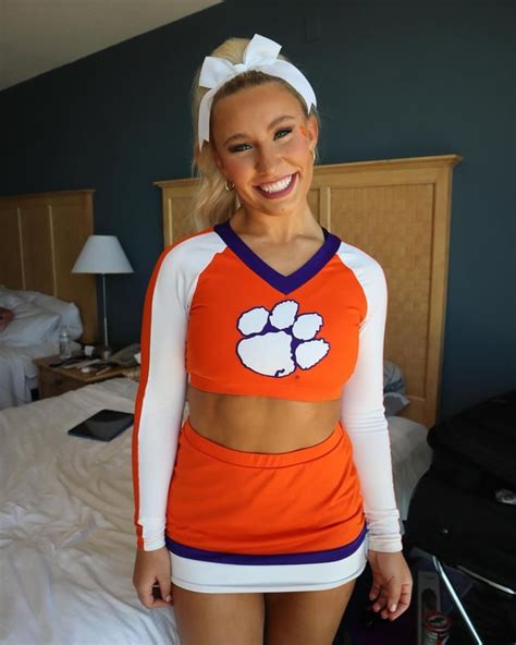 Clemson Cheerleaders In Daytona Orange Unis R Cheerleaders