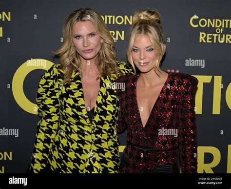 Beverly Hills California Usa 21st Sep 2023 Natasha Henstridge And