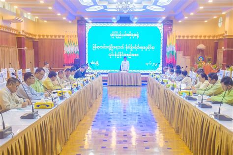 ရခိုင်ပြည်နယ်ဝန်ကြီးချုပ် ဦးထိန်လင်း မြန်မာ့လယ်ယာဖွံ့ဖြိုးရေးဘဏ်၊ စိုက