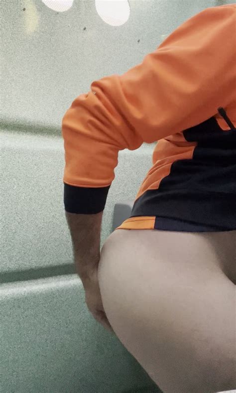 Porta Loo Poo Shitting Spy