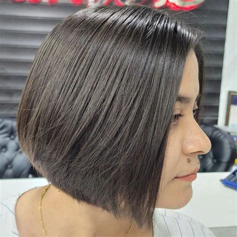 30 Layered Bob Hairstyles To Inspire Your Hair Makeover Growing Out