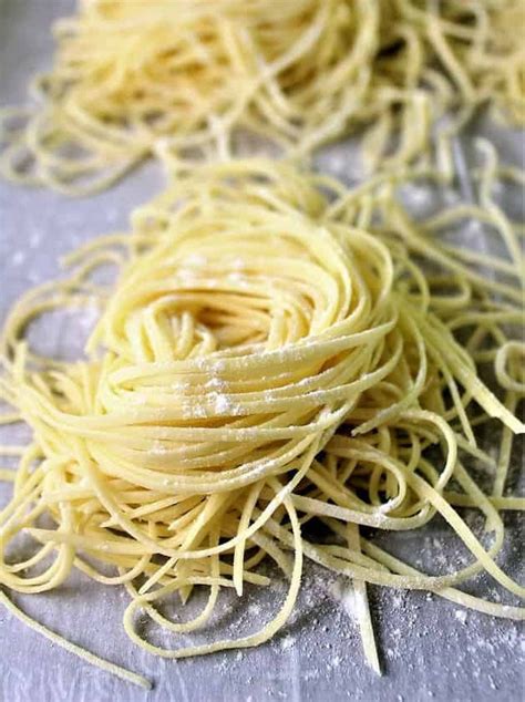 28 Deliciously Easy Gluten Free Pasta Recipes For A Quick Dinner