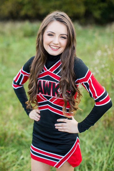 Senior Photography In Fredericksburg Va By Hope Taylor Cute Cheer