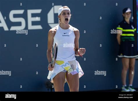 Emiliana Arango Of Colombia Reacts During 1st Round Match Against Ipek