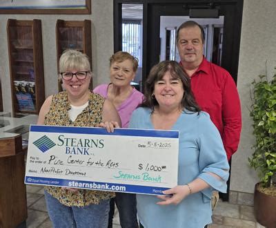 Stearns Bank Donates To Art Center News