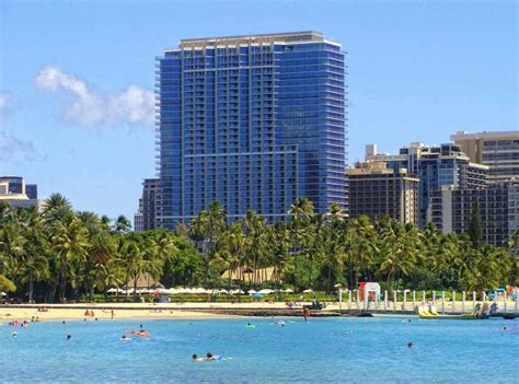 Trump Hotels Check Out Their Presidential Suites