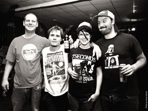 Golliwog Cкачать бесплатно в Mp3 слушать музыку онлайн на портале Musify