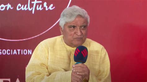 Javed Akhtar Reveals Why His Writing Style Is Gentler Compared To