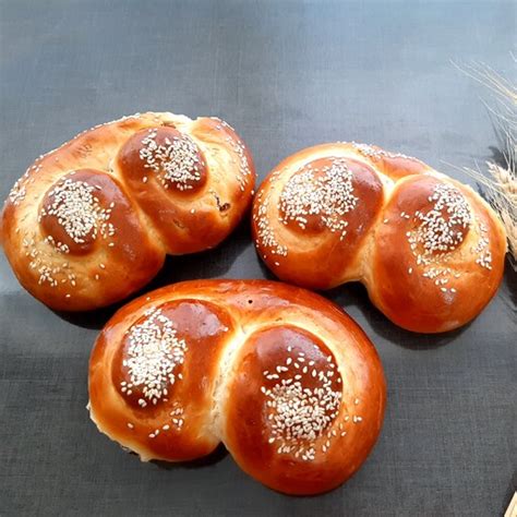 خرید و قیمت نان شیرمال کشمشی بسته 3 عددی وزن 510 گرم از غرفه نان ستاره