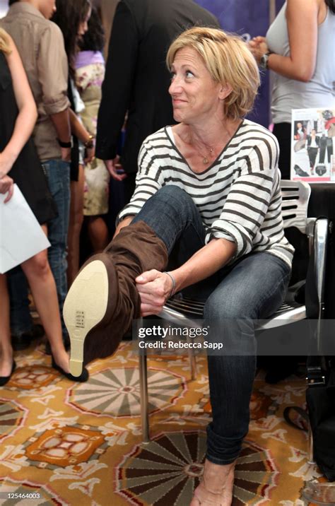 Edie Falcos Feet