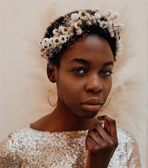 Sun Bleached Blooms 🌾dried Wedding Flowers Are Set To Be Huge For 2019