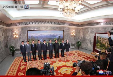 金正恩和文在寅再次会晤 就朝美首脑会谈展示坚定意志 国际在线 金正恩和文在寅再次会晤 就朝美首脑会谈展示坚定意志 国际在线