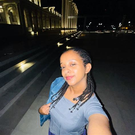 Tinsae M On Linkedin Dubai Dxb Socialmedia Marketing Jobsindubai