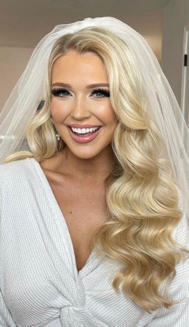 40 Radiant Bridal Glamour Wedding Makeup Ideas Blonde Bridal Hair Down