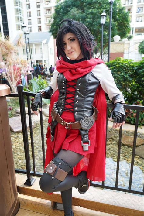 Mangoloo Cosplays 🔜 Anime Ocean City On Twitter Ive Seen So Many Of These Character Vs How