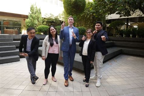 Christopher James Wallbridge On Linkedin 18 Months Of Hard Work To Get My Executive Mba Friday