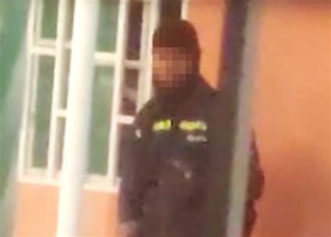 Denuncian A Hombre Que Se Masturba En Terrazas De Barranquilla Mientras