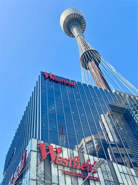 雪梨必去熱門景點推薦 雪梨塔 高空全景觀景台空中走廊絕美旋轉餐廳