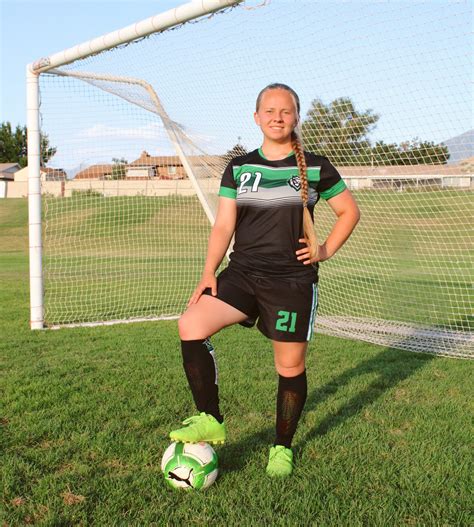 Lorien Briscoe About Me