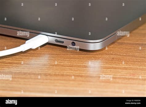 Usb Type C Port And Cable S White Of Laptop Stock Photo Alamy