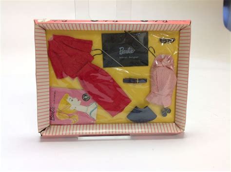 Original Vintage Barbie Busy Gal 981 Nrfb With Original Sticker