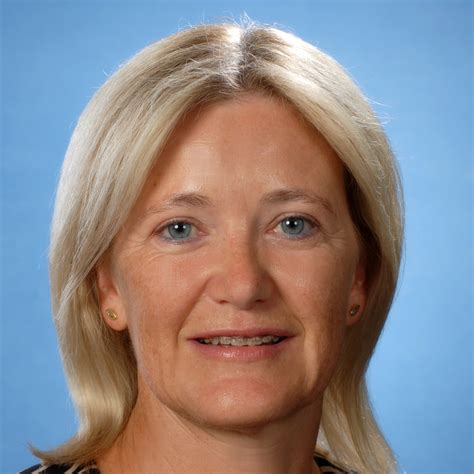 Elke Sittig Assistentin Der Geschäftsleitung Werkzeug Und