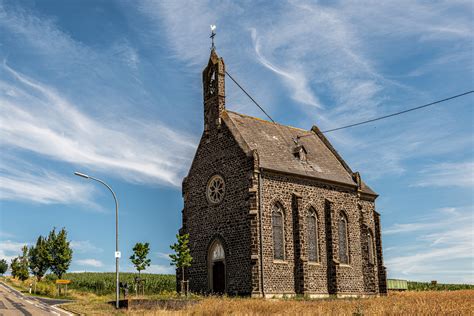 Die Römisch Katholische Kirche Sankt Markus In Minkelfeld Foto And Bild