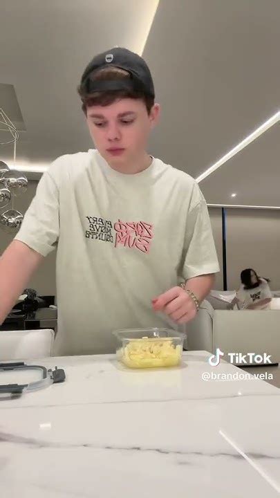 Tiktok De Sofía Roberta Y Brandon Vela Shorts Youtube