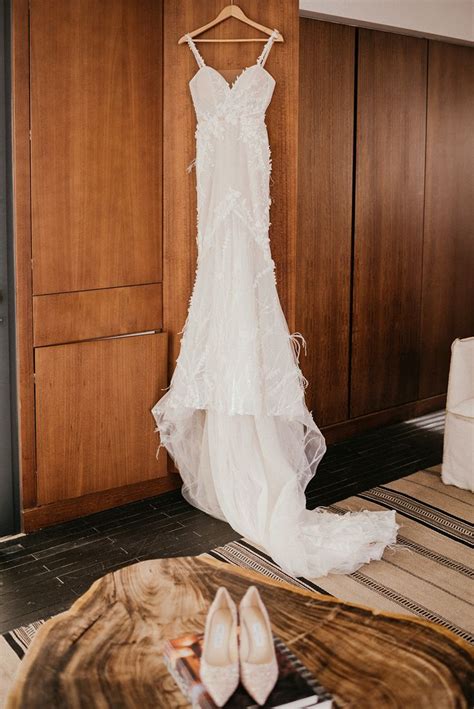 Berta Bridal Dress Elegant Gown Gowns Of Elegance Fitted Wedding Dress Madison Beer Outfits