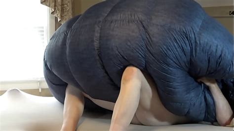 This Comforter Is So Puffy I Cant Stop Humping It Free Mobile Porn