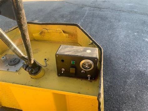 1 Preowned Taylor Dunn 3 Wheel Electric Scooter Smith Machinery