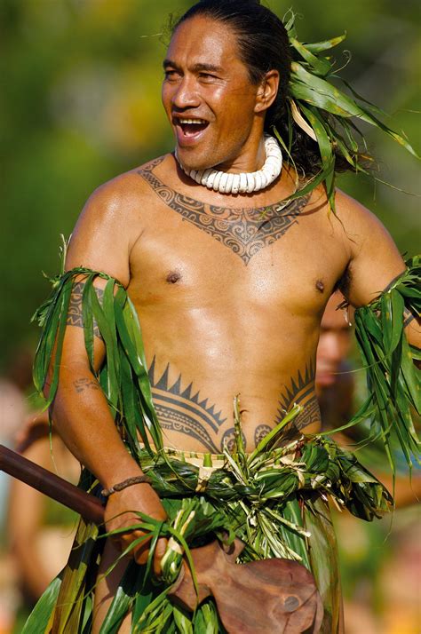 Welcome To The Islands Of Tahiti Credit Tim Mc Kenna Polynesian