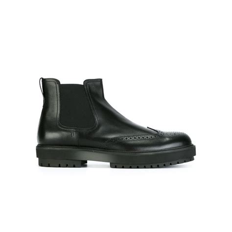 Meet The Chelsea Boot Thats Going To Get You Through Winter Luxury