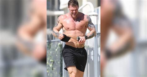 Alan Ritchson Goes Shirtless Shows Off Muscles On Run Photos