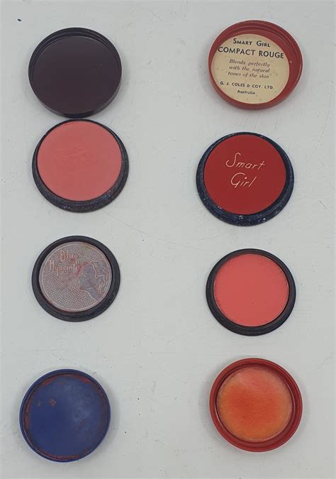 Rouge Compacts Collections Wa