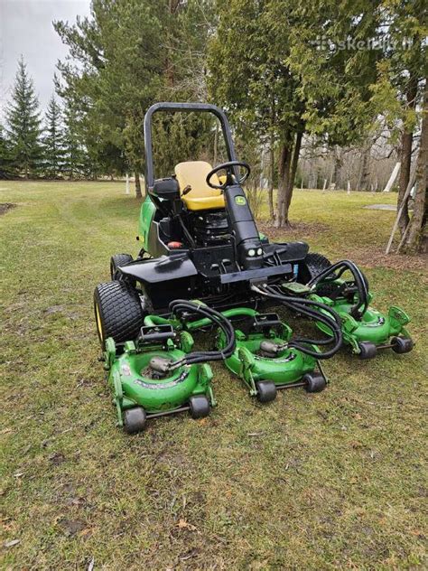 Traktorius Skelbiult