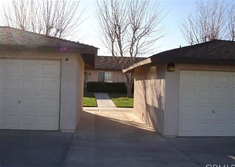 15050 Sequoia St Hesperia Ca 92345 Redfin